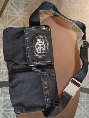 Guess | Bags | Vintage Guess Belt Bag | Poshmark